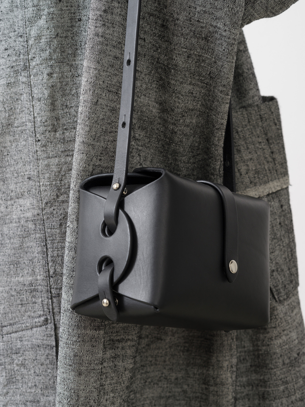 Box bag (Steve Mono) | KNITBRARY